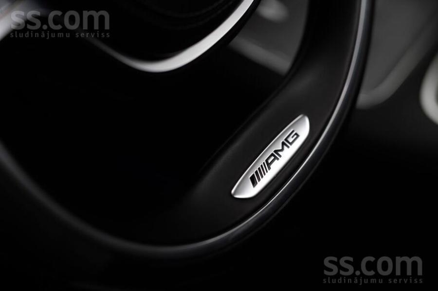 Melns Mercedes-Benz S63 AMG 2015 Rīga, ar dzinēja tilpumu 5.50 L un nobraukumu 110 tūkst. km par 55000 €, foto 19 vietnē AUTOMOTO.COM.LV