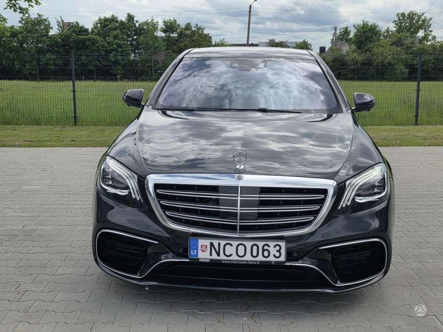 Черный Мерседес S63 AMG 2015 в Каунас, объемом двигателя 5.50 л и пробегом 144 тыс. км за 41000 €, фото 4 на AUTOMOTO.COM.LV