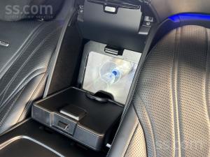 Черный Мерседес S63 AMG 2015 в Рига, объемом двигателя 5.50 л и пробегом 110 тыс. км за 46900 €, фото 22 на AUTOMOTO.COM.LV