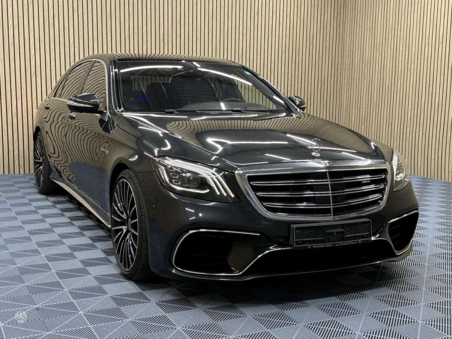 Черный Мерседес S63 AMG 2017 в Мариямполе, объемом двигателя 3.98 л и пробегом 155 тыс. км за 53000 €, фото 1 на AUTOMOTO.COM.LV