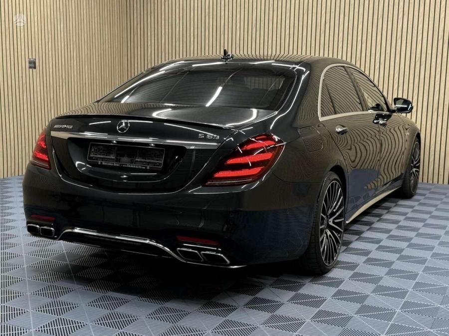 Черный Мерседес S63 AMG 2017 в Мариямполе, объемом двигателя 3.98 л и пробегом 155 тыс. км за 53000 €, фото 9 на AUTOMOTO.COM.LV