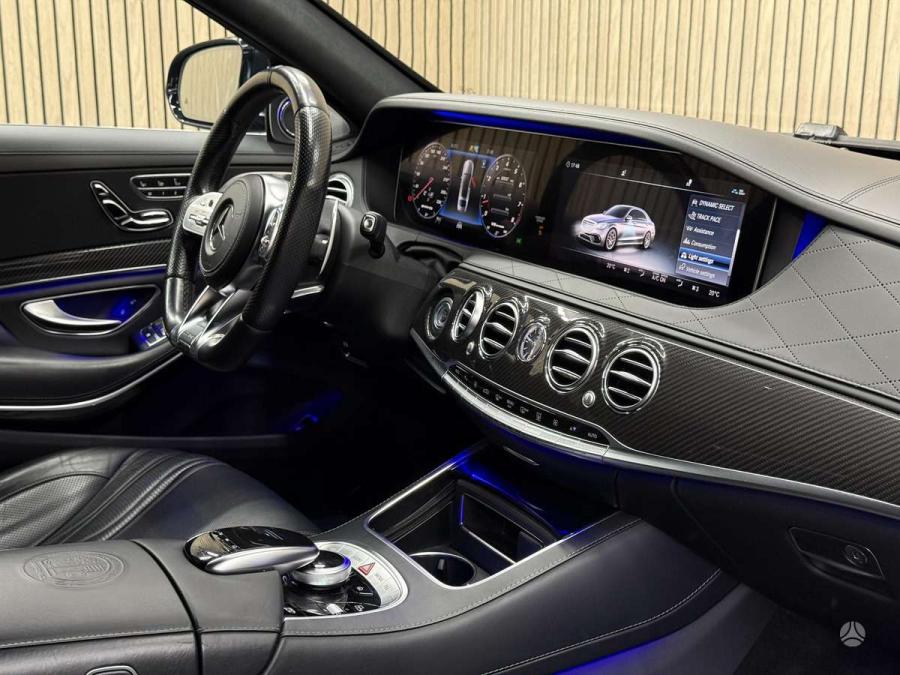 Черный Мерседес S63 AMG 2017 в Мариямполе, объемом двигателя 3.98 л и пробегом 155 тыс. км за 53000 €, фото 27 на AUTOMOTO.COM.LV
