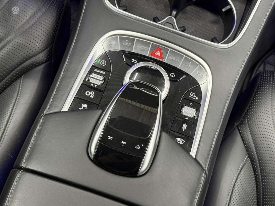 Черный Мерседес S63 AMG 2017 в Мариямполе, объемом двигателя 3.98 л и пробегом 155 тыс. км за 53000 €, фото 42 на AUTOMOTO.COM.LV