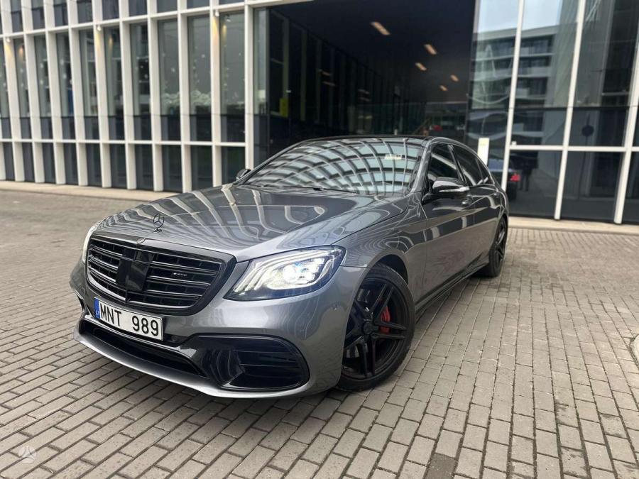 Черный Мерседес S63 AMG 2020 в Вильнюс, объемом двигателя 3.98 л и пробегом 93 тыс. км за 57500 €, фото 1 на AUTOMOTO.COM.LV