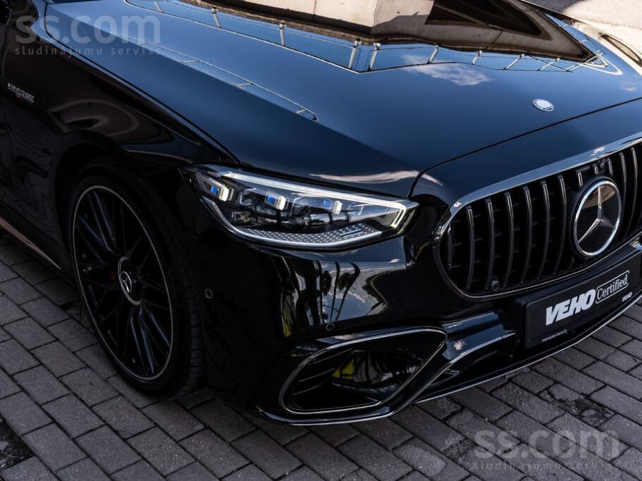 Melns Mercedes-Benz S63 AMG 2024 Rīga, ar dzinēja tilpumu 4.00 L un nobraukumu 26 tūkst. km par 175000 €, foto 4 vietnē AUTOMOTO.COM.LV