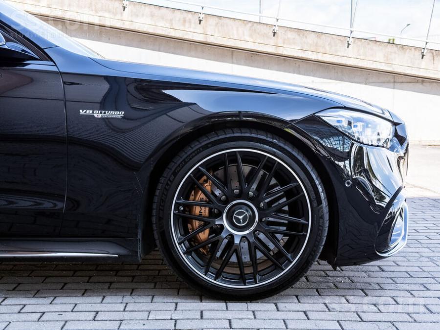 Melns Mercedes-Benz S63 AMG 2024 Rīga, ar dzinēja tilpumu 4.00 L un nobraukumu 26 tūkst. km par 175000 €, foto 6 vietnē AUTOMOTO.COM.LV