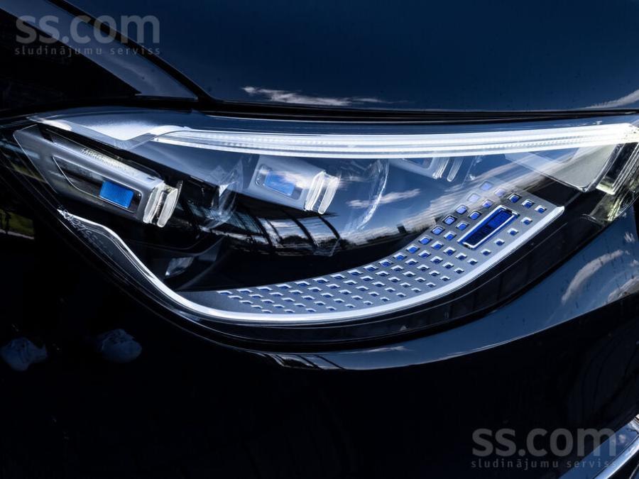 Melns Mercedes-Benz S63 AMG 2024 Rīga, ar dzinēja tilpumu 4.00 L un nobraukumu 26 tūkst. km par 175000 €, foto 8 vietnē AUTOMOTO.COM.LV