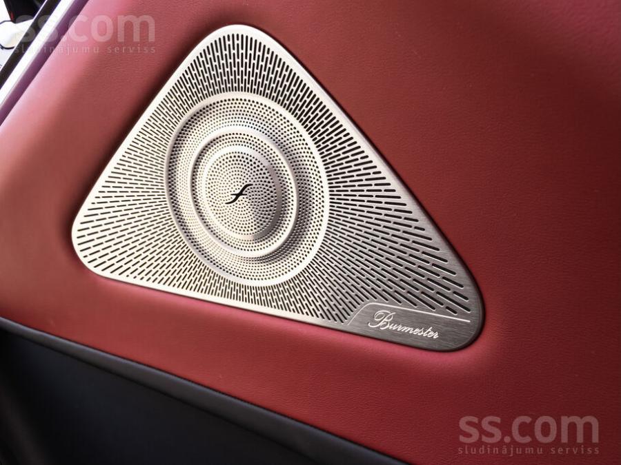 Melns Mercedes-Benz S63 AMG 2024 Rīga, ar dzinēja tilpumu 4.00 L un nobraukumu 26 tūkst. km par 175000 €, foto 22 vietnē AUTOMOTO.COM.LV