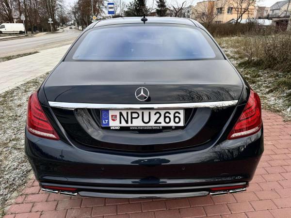 Синий Мерседес S63 AMG 2014 в Вильнюс, объемом двигателя 5.46 л и пробегом 110 тыс. км за 36990 €, фото 5 на AUTOMOTO.COM.LV