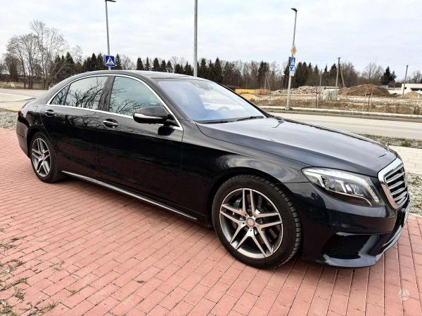 Zils Mercedes-Benz S63 AMG 2014 Viļņa, ar dzinēja tilpumu 5.46 L un nobraukumu 110 tūkst. km par 36990 €, foto 3 vietnē AUTOMOTO.COM.LV