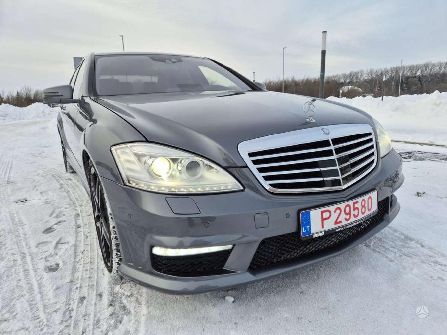 Grey Mercedes-Benz S63 AMG 2010 in Klaipeda, with an engine capacity of 6.21 L and mileage of 181 thousand km for 22000 €, photo 5 on AUTOMOTO.COM.LV