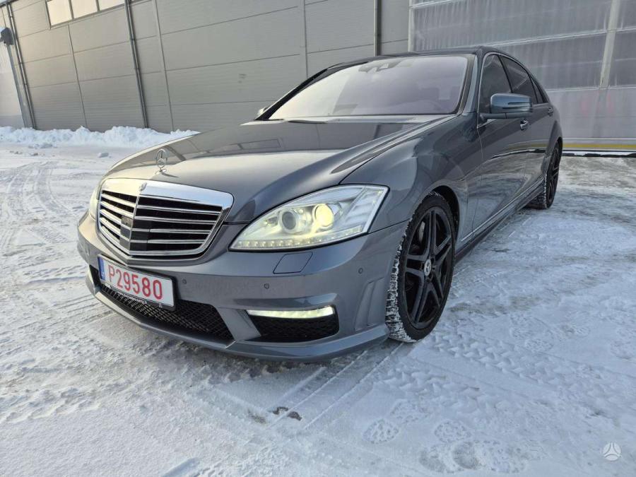 Grey Mercedes-Benz S63 AMG 2010 in Klaipeda, with an engine capacity of 6.21 L and mileage of 181 thousand km for 22000 €, photo 28 on AUTOMOTO.COM.LV