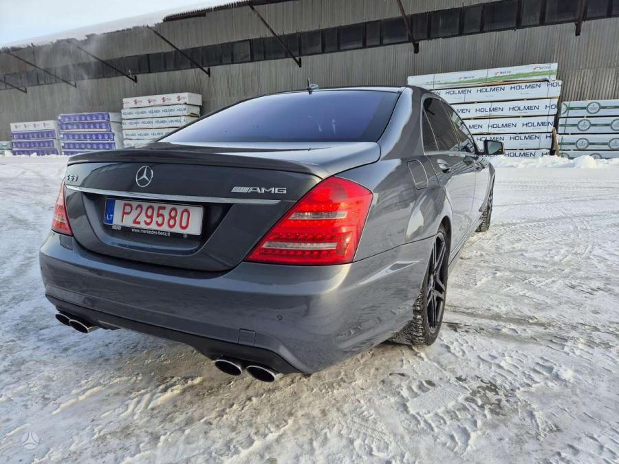Grey Mercedes-Benz S63 AMG 2010 in Klaipeda, with an engine capacity of 6.21 L and mileage of 181 thousand km for 22000 €, photo 31 on AUTOMOTO.COM.LV