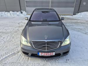 Grey Mercedes-Benz S63 AMG 2010 in Klaipeda, with an engine capacity of 6.21 L and mileage of 181 thousand km for 22000 €, photo 32 on AUTOMOTO.COM.LV