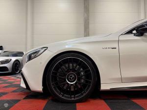 White Mercedes-Benz S63 AMG 2019 in Vilnius, with an engine capacity of 3.98 L and mileage of 62 thousand km for 99999 €, photo 9 on AUTOMOTO.COM.LV