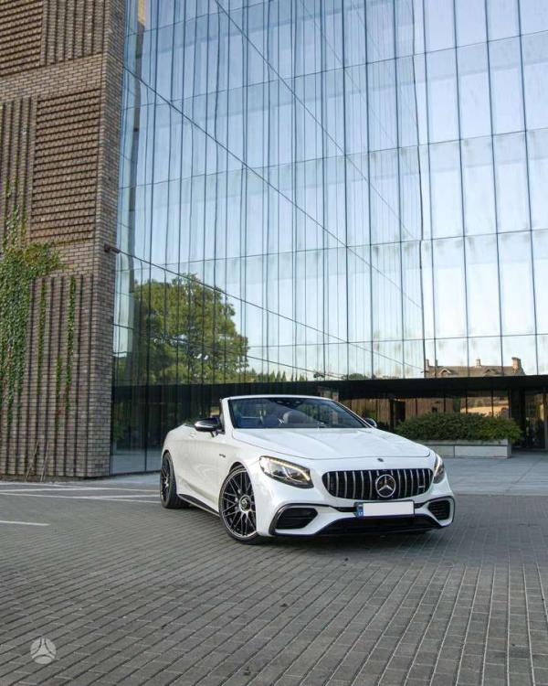 Белый Мерседес S63 AMG 2019 в Вильнюс, объемом двигателя 3.98 л и пробегом 66 тыс. км за 86300 €, фото 7 на AUTOMOTO.COM.LV