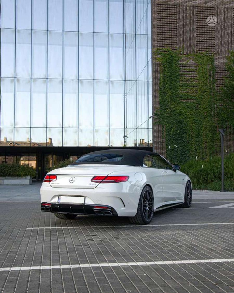 Белый Мерседес S63 AMG 2019 в Вильнюс, объемом двигателя 3.98 л и пробегом 66 тыс. км за 86300 €, фото 14 на AUTOMOTO.COM.LV