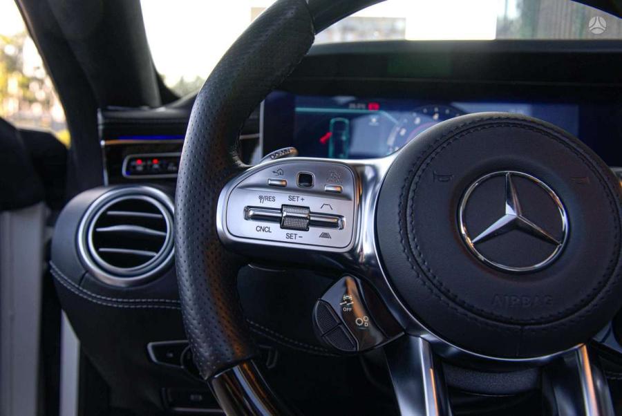 Белый Мерседес S63 AMG 2019 в Вильнюс, объемом двигателя 3.98 л и пробегом 66 тыс. км за 86300 €, фото 29 на AUTOMOTO.COM.LV
