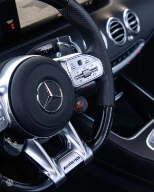 Белый Мерседес S63 AMG 2019 в Вильнюс, объемом двигателя 3.98 л и пробегом 66 тыс. км за 86300 €, фото 30 на AUTOMOTO.COM.LV