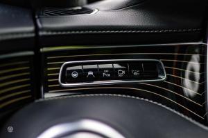 White Mercedes-Benz S63 AMG 2016 in Kretinga, with an engine capacity of 5.46 L and mileage of 95 thousand km for 79000 €, photo 33 on AUTOMOTO.COM.LV
