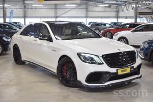 White Mercedes-Benz S63 AMG 2014 in Riga, with an engine capacity of 5.50 L and mileage of 145 thousand km for 39900 €, photo  on AUTOMOTO.COM.LV