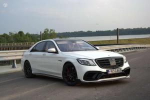Белый Мерседес S63 AMG 2014 в Каунас, объемом двигателя 5.46 л и пробегом 63 тыс. км за 48000 €, фото  на AUTOMOTO.COM.LV