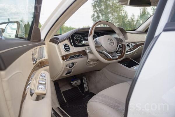 White Mercedes-Benz S63 AMG 2016 in Riga, with an engine capacity of 5.50 L and mileage of 0 thousand km for 33990 €, photo 9 on AUTOMOTO.COM.LV