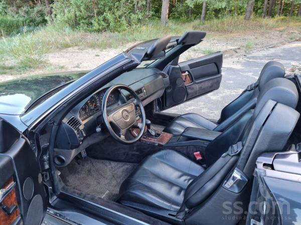 Melns Mercedes-Benz sl-300 1991 Rīga, ar dzinēja tilpumu 3.00 L un nobraukumu 160 tūkst. km par 12800 €, foto 6 vietnē AUTOMOTO.COM.LV