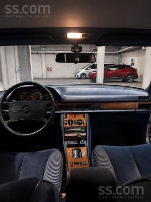 Pelēks Mercedes-Benz sl-300 1988 Rīga, ar dzinēja tilpumu 3.00 L un nobraukumu 342 tūkst. km par 7980 €, foto 7 vietnē AUTOMOTO.COM.LV