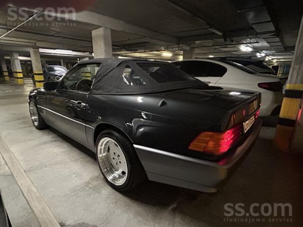 Melns Mercedes-Benz sl-320 1993 Rīga, ar dzinēja tilpumu 3.20 L un nobraukumu 0 tūkst. km par 18900 €, foto 2 vietnē AUTOMOTO.COM.LV
