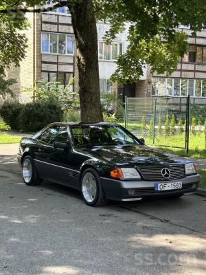 Black Mercedes-Benz sl-320 1993 in Riga, with an engine capacity of 3.20 L and mileage of 0 thousand km for 18900 €, photo 3 on AUTOMOTO.COM.LV