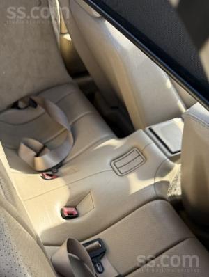 Violet Mercedes-Benz sl-320 1994 in Riga, with an engine capacity of 3.20 L and mileage of 295 thousand km for 11750 €, photo 7 on AUTOMOTO.COM.LV