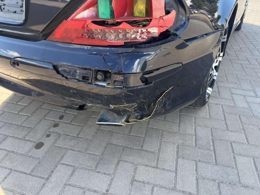 Blue Mercedes-Benz sl-350 2004 in Taurage, with an engine capacity of 3.72 L and mileage of 139 thousand km for 5900 €, photo 10 on AUTOMOTO.COM.LV