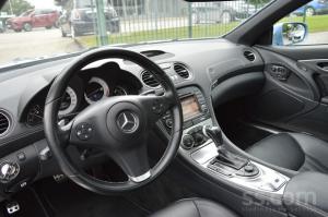 Blue Mercedes-Benz sl-350 2011 in Tukums, with an engine capacity of 3.50 L and mileage of 223 thousand km for 23995 €, photo 13 on AUTOMOTO.COM.LV