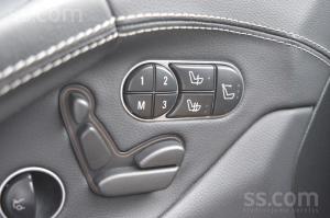 Blue Mercedes-Benz sl-350 2011 in Tukums, with an engine capacity of 3.50 L and mileage of 223 thousand km for 23995 €, photo 16 on AUTOMOTO.COM.LV