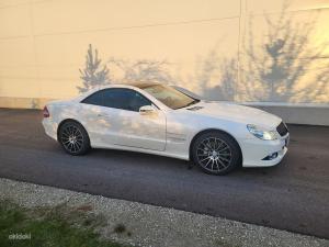 Mercedes-Benz sl-350 2009 Tallina, ar dzinēja tilpumu 3.50 L un nobraukumu 0 tūkst. km par 15900 €, foto 11 vietnē AUTOMOTO.COM.LV