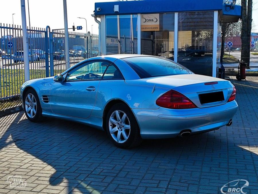 Grey Mercedes-Benz sl-350 2003 in Avizieniai, with an engine capacity of 3.70 L and mileage of 194 thousand km for 8900 €, photo 31 on AUTOMOTO.COM.LV