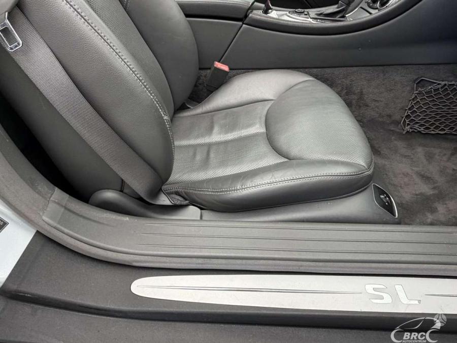 Grey Mercedes-Benz sl-350 2003 in Vilnius, with an engine capacity of 3.72 L and mileage of 195 thousand km for 7900 €, photo 10 on AUTOMOTO.COM.LV