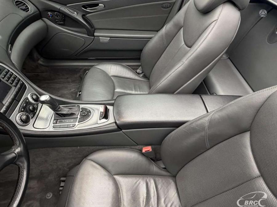 Grey Mercedes-Benz sl-350 2003 in Vilnius, with an engine capacity of 3.72 L and mileage of 195 thousand km for 7900 €, photo 23 on AUTOMOTO.COM.LV