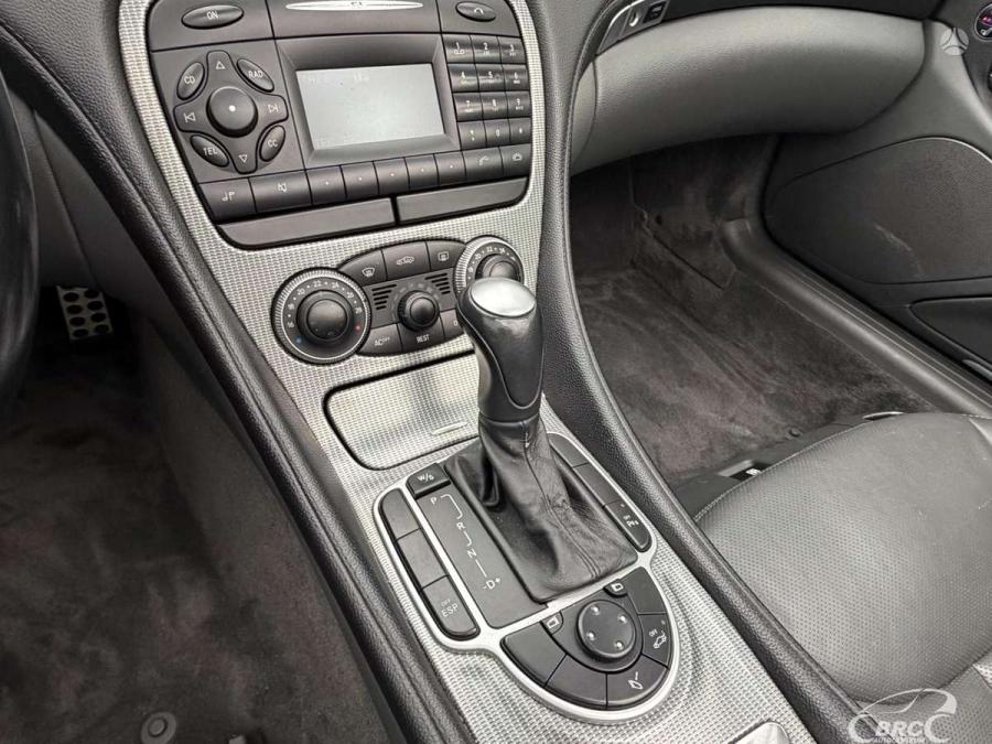 Grey Mercedes-Benz sl-350 2003 in Vilnius, with an engine capacity of 3.72 L and mileage of 195 thousand km for 7900 €, photo 24 on AUTOMOTO.COM.LV