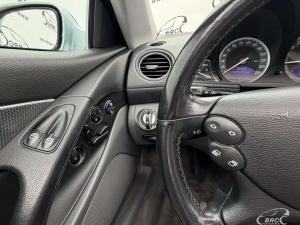 Grey Mercedes-Benz sl-350 2003 in Vilnius, with an engine capacity of 3.72 L and mileage of 195 thousand km for 7900 €, photo 29 on AUTOMOTO.COM.LV