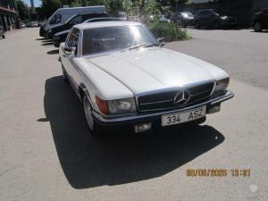 Balts Mercedes-Benz sl-380 1981 Tallina, ar dzinēja tilpumu 3.78 L un nobraukumu 296 tūkst. km par 15990 €, foto  vietnē AUTOMOTO.COM.LV