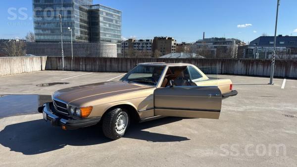 Dzeltens Mercedes-Benz sl-380 1983 Rīga, ar dzinēja tilpumu 3.80 L un nobraukumu 0 tūkst. km par 12799 €, foto 6 vietnē AUTOMOTO.COM.LV