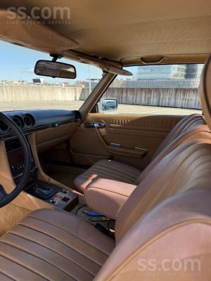 Dzeltens Mercedes-Benz sl-380 1983 Rīga, ar dzinēja tilpumu 3.80 L un nobraukumu 0 tūkst. km par 12799 €, foto 9 vietnē AUTOMOTO.COM.LV