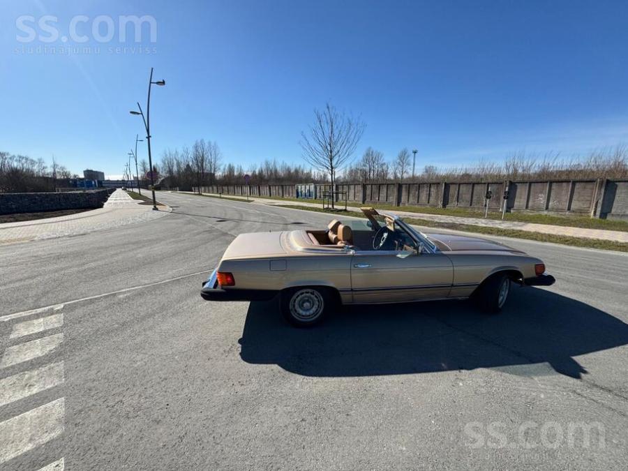 Dzeltens Mercedes-Benz sl-380 1983 Rīga, ar dzinēja tilpumu 3.80 L un nobraukumu 0 tūkst. km par 12799 €, foto 13 vietnē AUTOMOTO.COM.LV