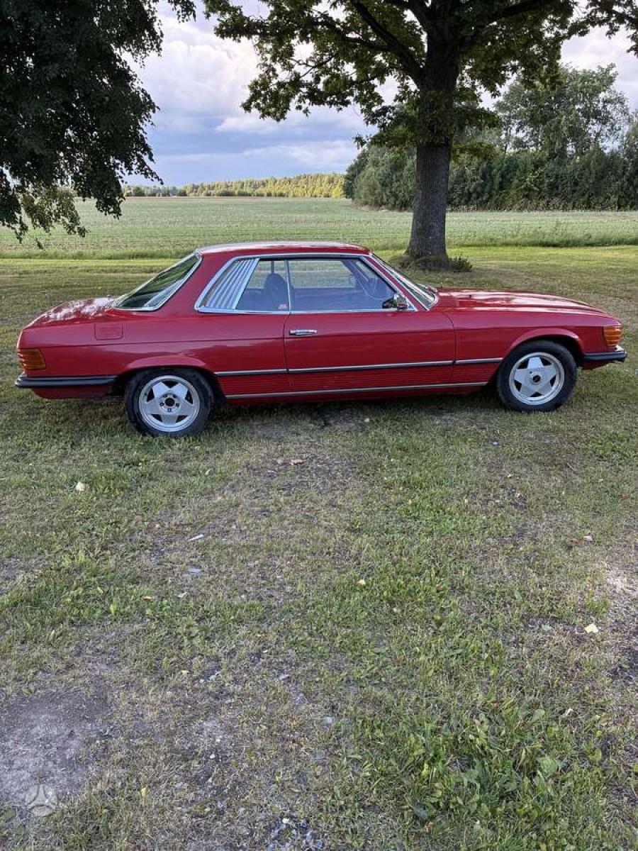 Sarkans Mercedes-Benz sl-450 1974 Mažeikiai, ar dzinēja tilpumu 4.50 L un nobraukumu 200 tūkst. km par 9000 €, foto 8 vietnē AUTOMOTO.COM.LV