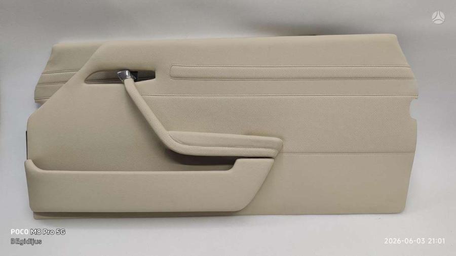 Sarkans Mercedes-Benz sl-450 1974 Mažeikiai, ar dzinēja tilpumu 4.50 L un nobraukumu 200 tūkst. km par 9000 €, foto 15 vietnē AUTOMOTO.COM.LV