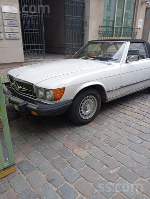 Белый Мерседес СЛ 450 1979 в Рига, объемом двигателя 5.00 л и пробегом 200 тыс. км за 5550 €, фото 3 на AUTOMOTO.COM.LV