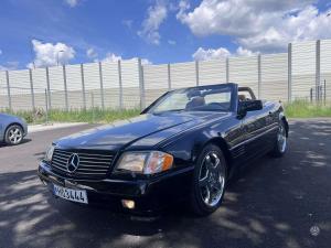 Черный Мерседес СЛ 500 1990 в Каунас, объемом двигателя 4.97 л и пробегом 200 тыс. км за 6999 €, фото  на AUTOMOTO.COM.LV