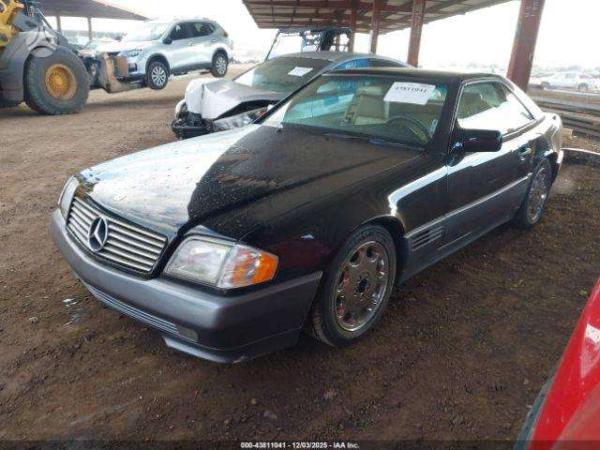 Melns Mercedes-Benz SL 500 1995 Klaipėda, ar dzinēja tilpumu 4.97 L un nobraukumu 1 tūkst. km par 3550 €, foto 2 vietnē AUTOMOTO.COM.LV